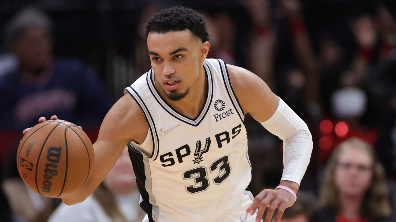 NBA: Spurs verlieren ohne Pöltl auch gegen Miami Heat