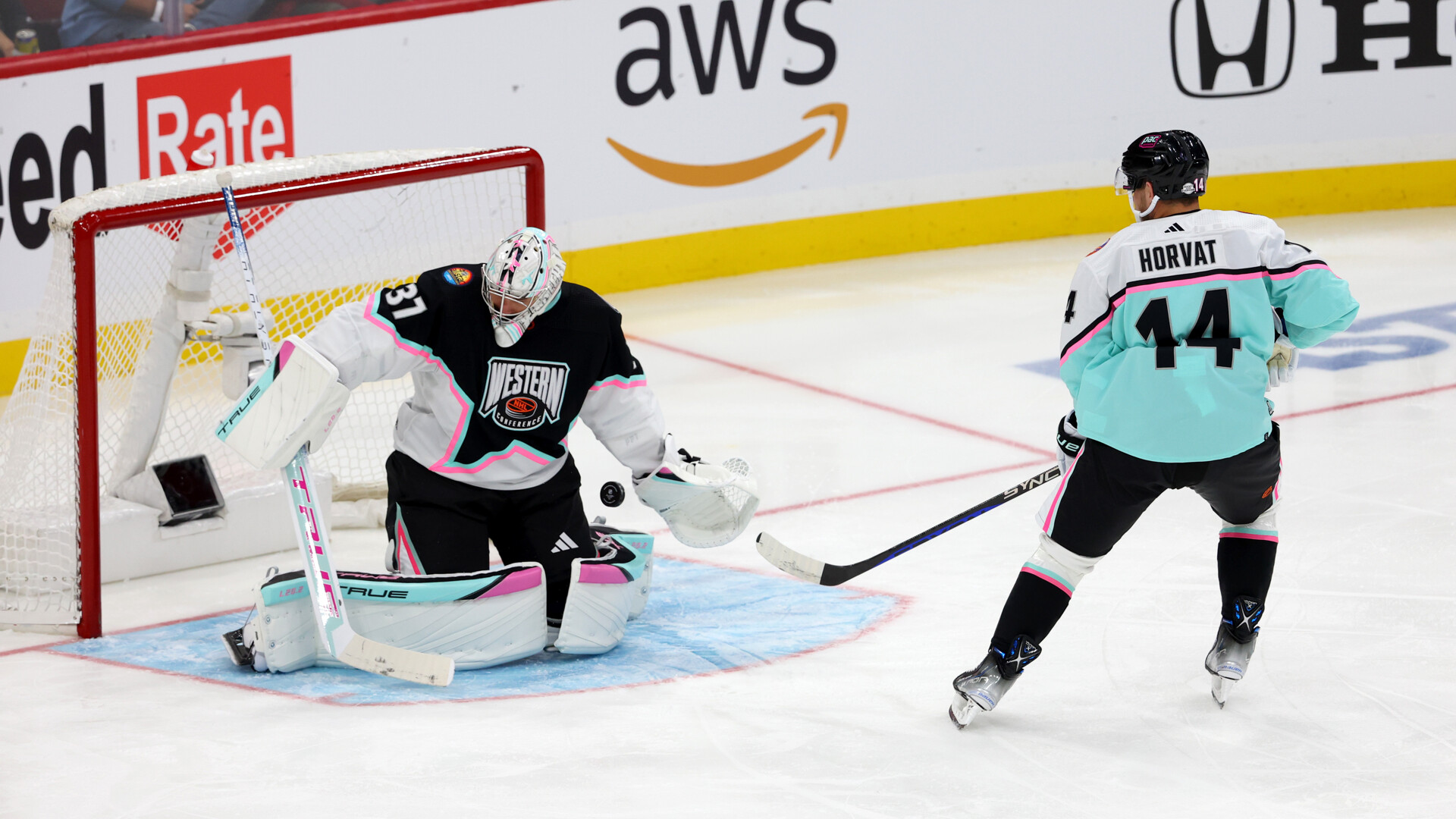 Bis 2031! Islanders statten Bo Horvat mit sattem Vertrag aus