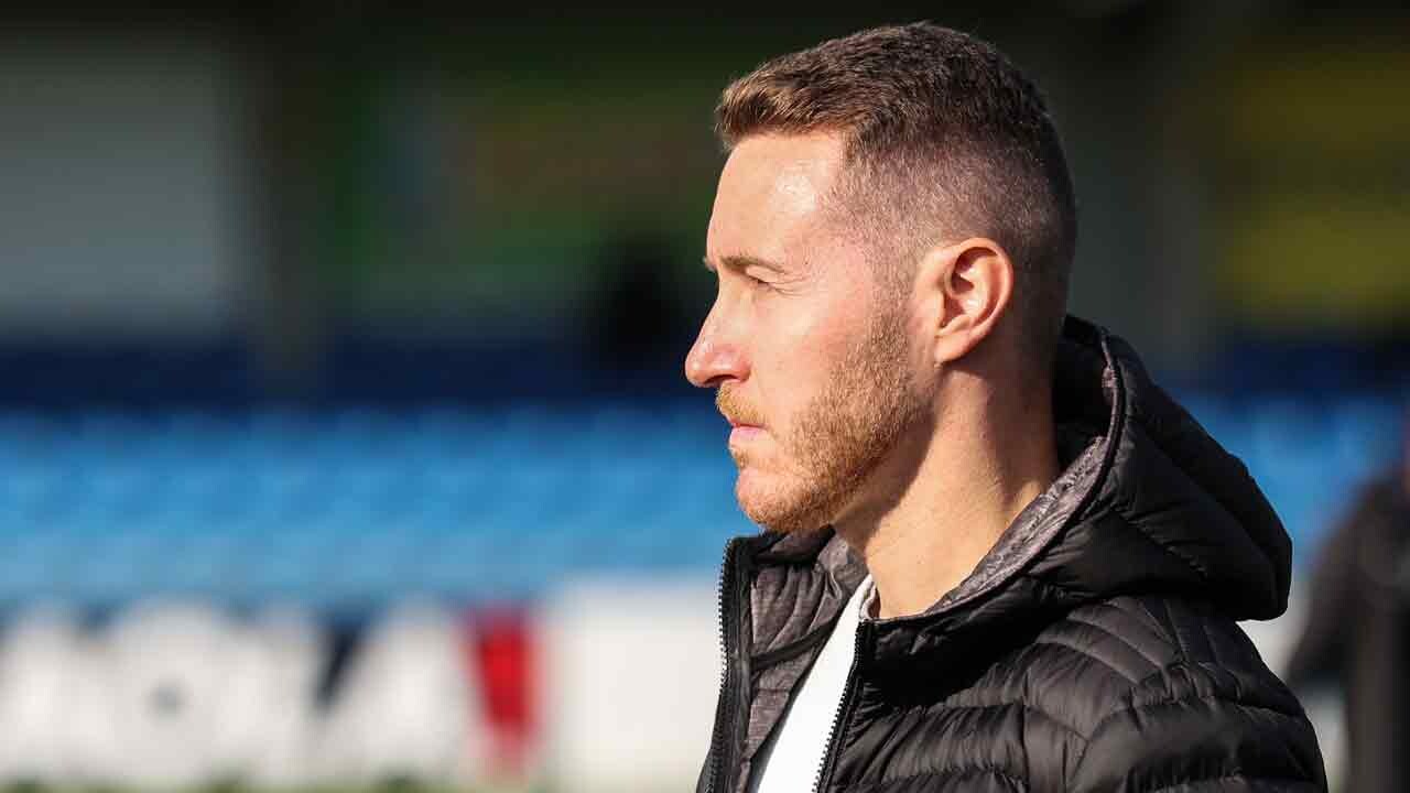 Philipp Riederer bleibt SV Horn-Trainer