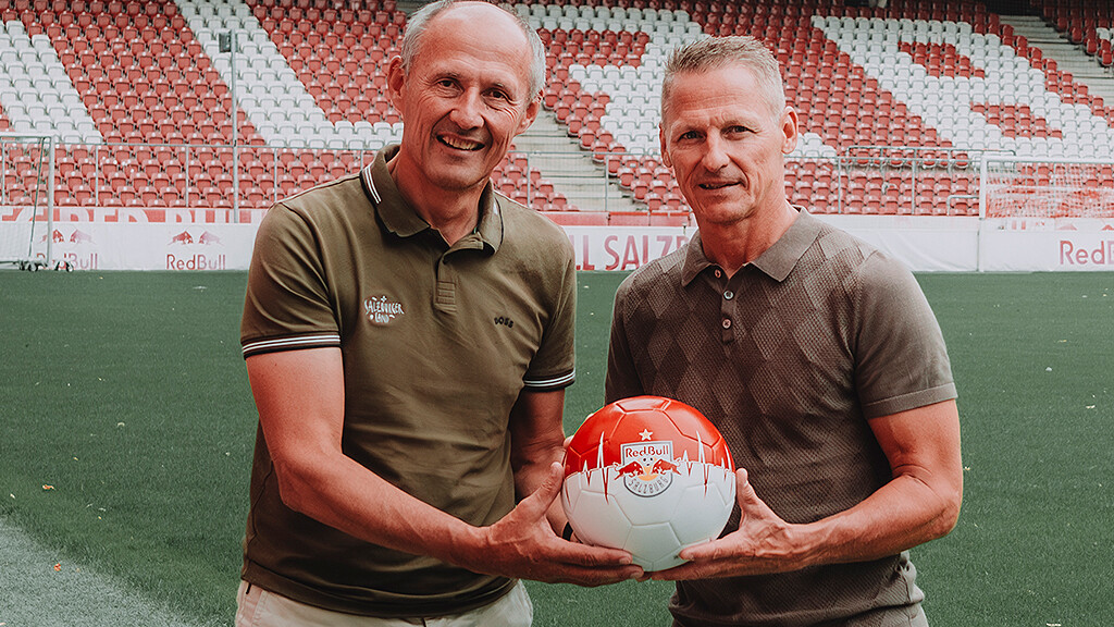 RB Salzburg und SalzburgerLand Tourismus spielen den Doppelpass