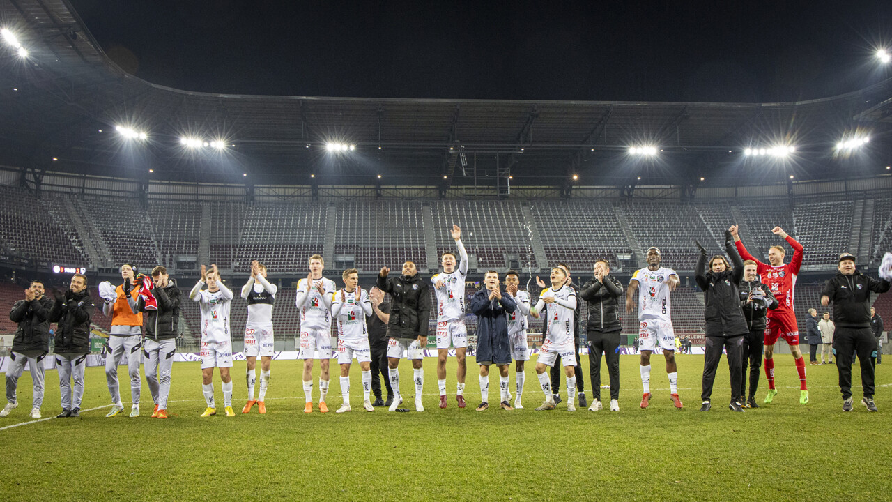 WAC-Coach Robin Dutt nach Derby-Sieg: "Wir sind ein Team"