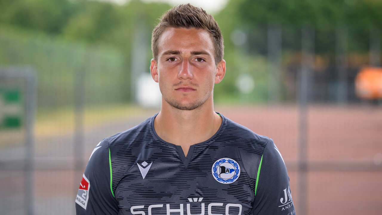 Martin Fraisl verlängert seinen Vertrag bei Arminia Bielefeld