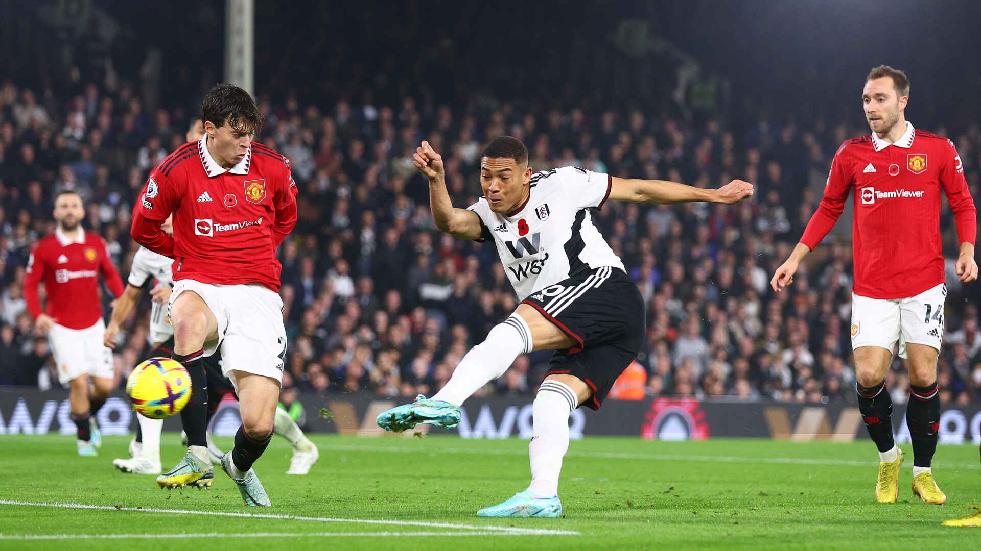 Premier League: ManUnited holt Last-Minute-Sieg bei Fulham