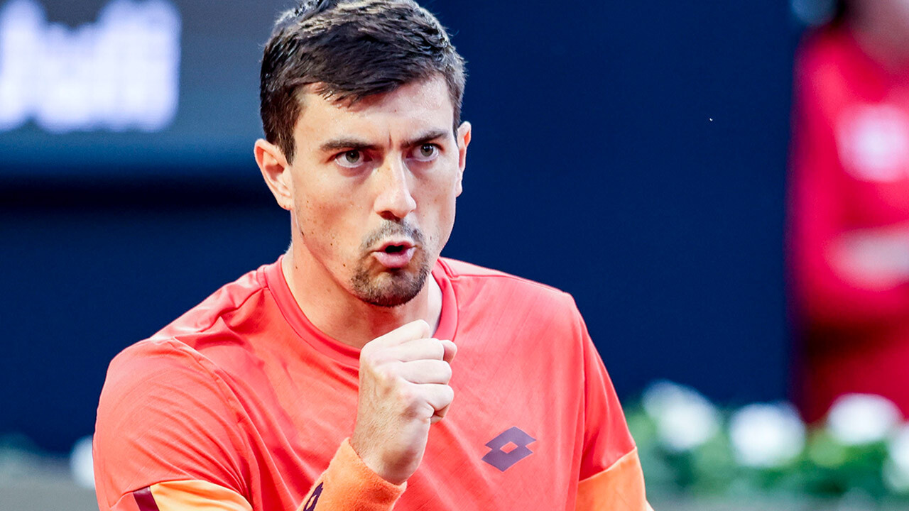 Sebastian Ofner steht in Saint-Tropez im Viertelfinale