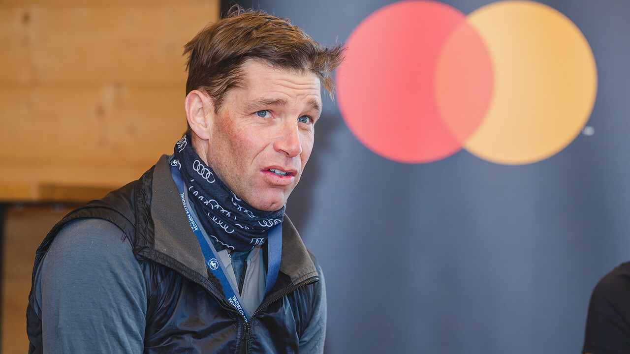 Odermatt dominiert in Cortina - Hemetsberger am Podest