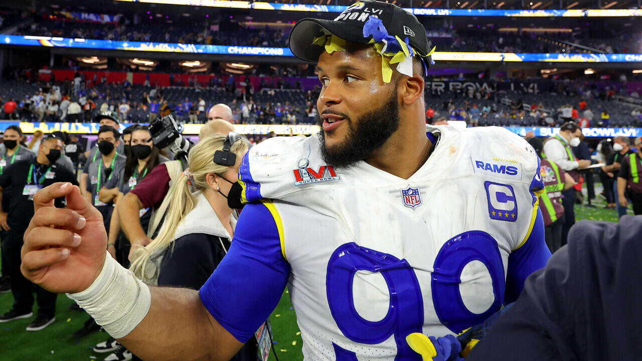 NFL: Donald verlängert bei den Rams, unterschreibt Rekord-Vertrag
